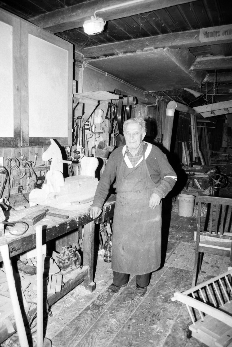 Altes Handwerk: Wagner auf volare, dem Vorarlberger Landesrepositorium