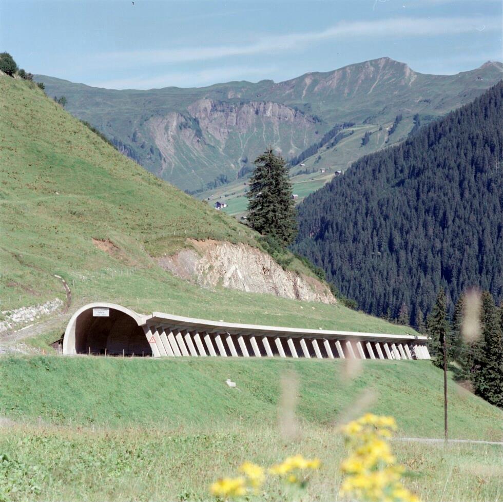 Lawinengalerien - Faschina, Lech, Warth, Flexen auf volare, dem ...