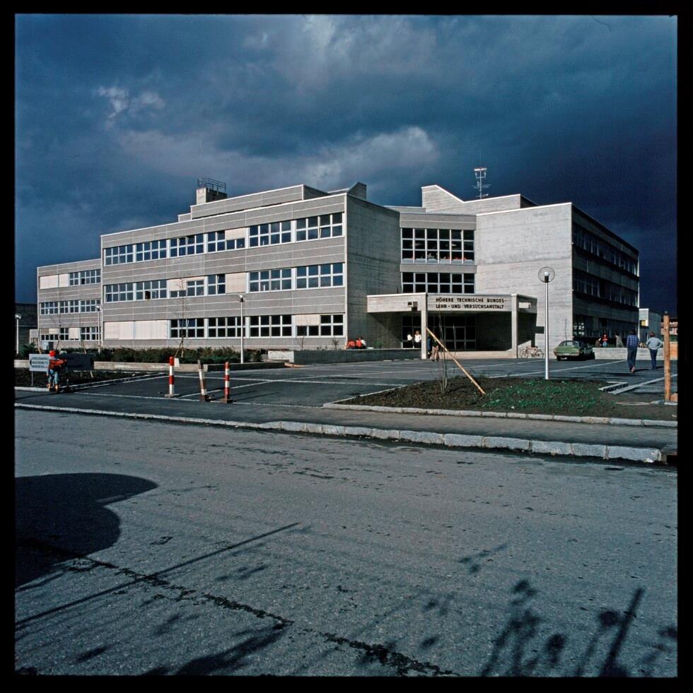 HTL Rankweil - aussen auf volare, dem Vorarlberger Landesrepositorium